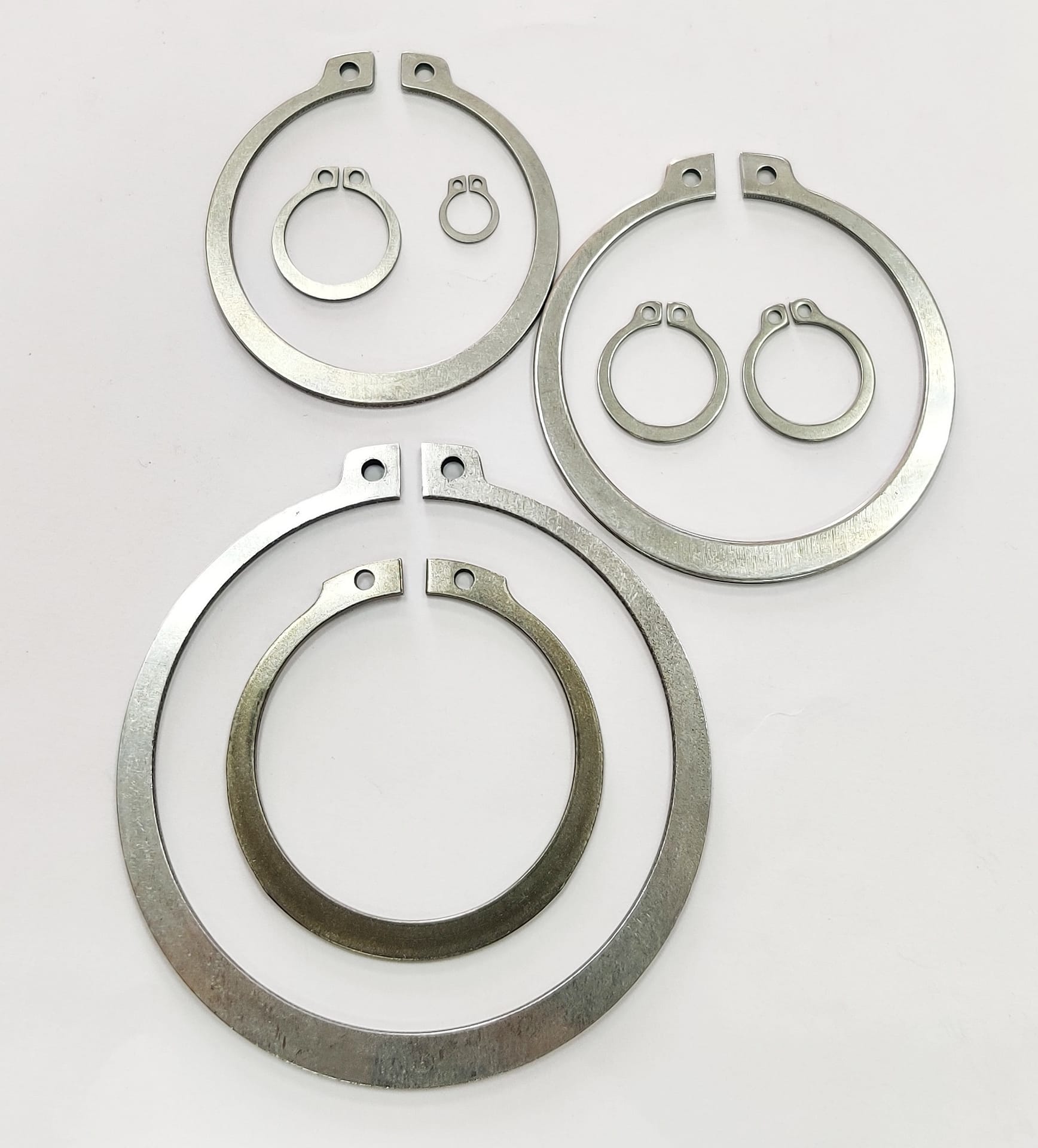 SS A2 EXTERNAL CIRCLIP(RETAINING RING) | Piplodwala Hardware Trading Co.